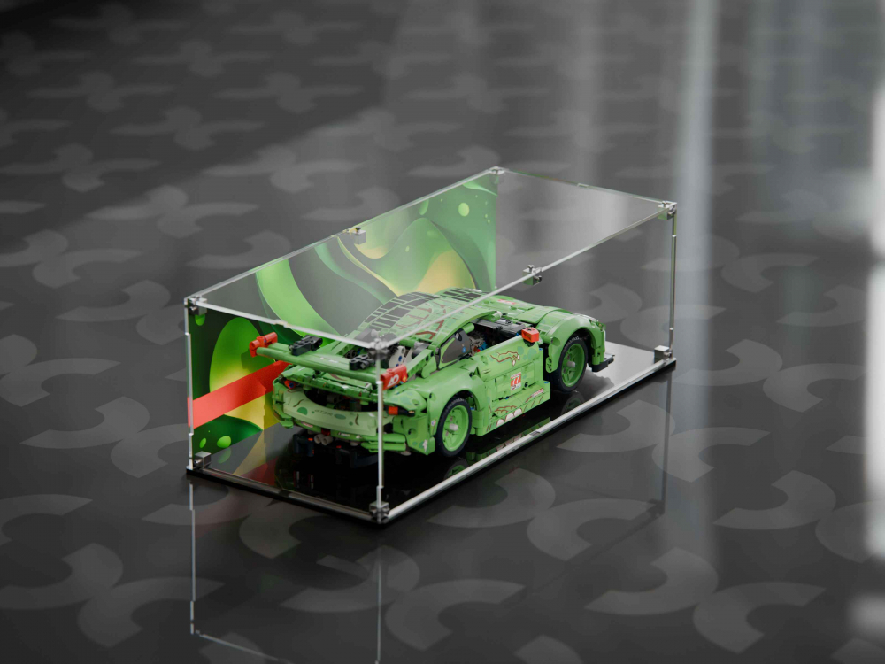 LEGO® Porsche 911 GT3 R REXY AO Racing (42224) Display Case