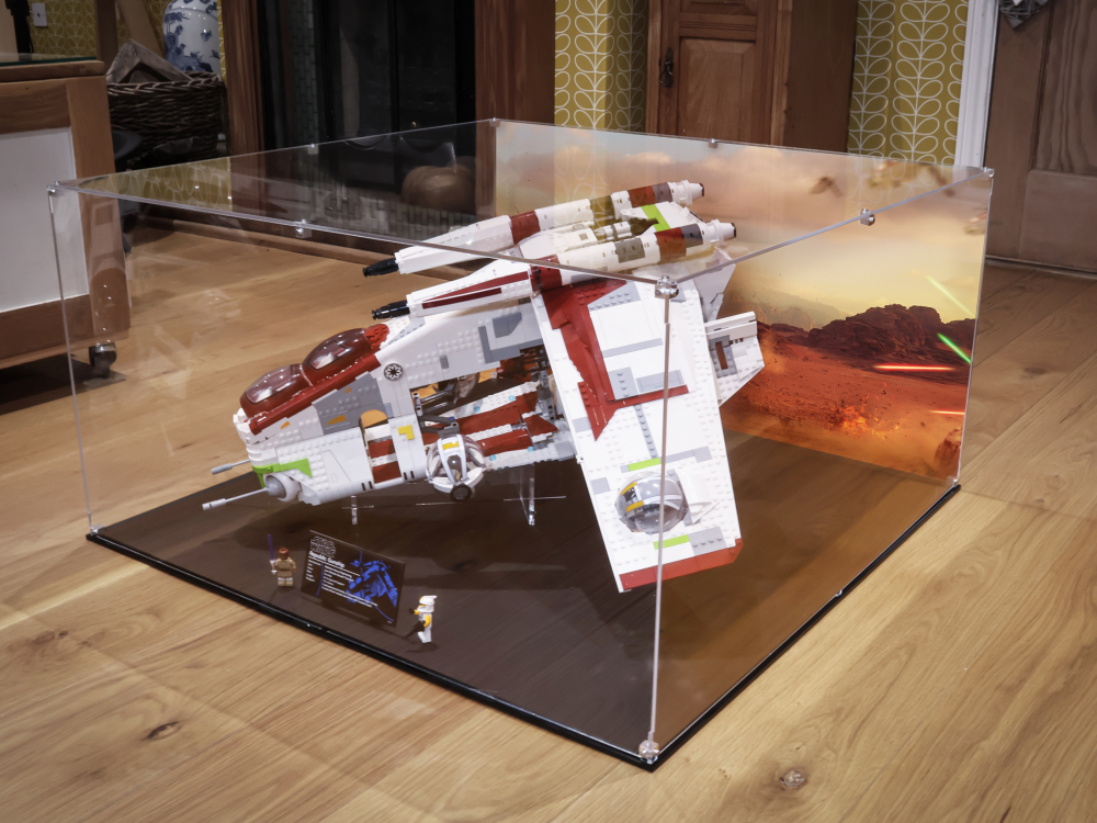 LEGO® UCS Republic Gunship Display Case (75309)