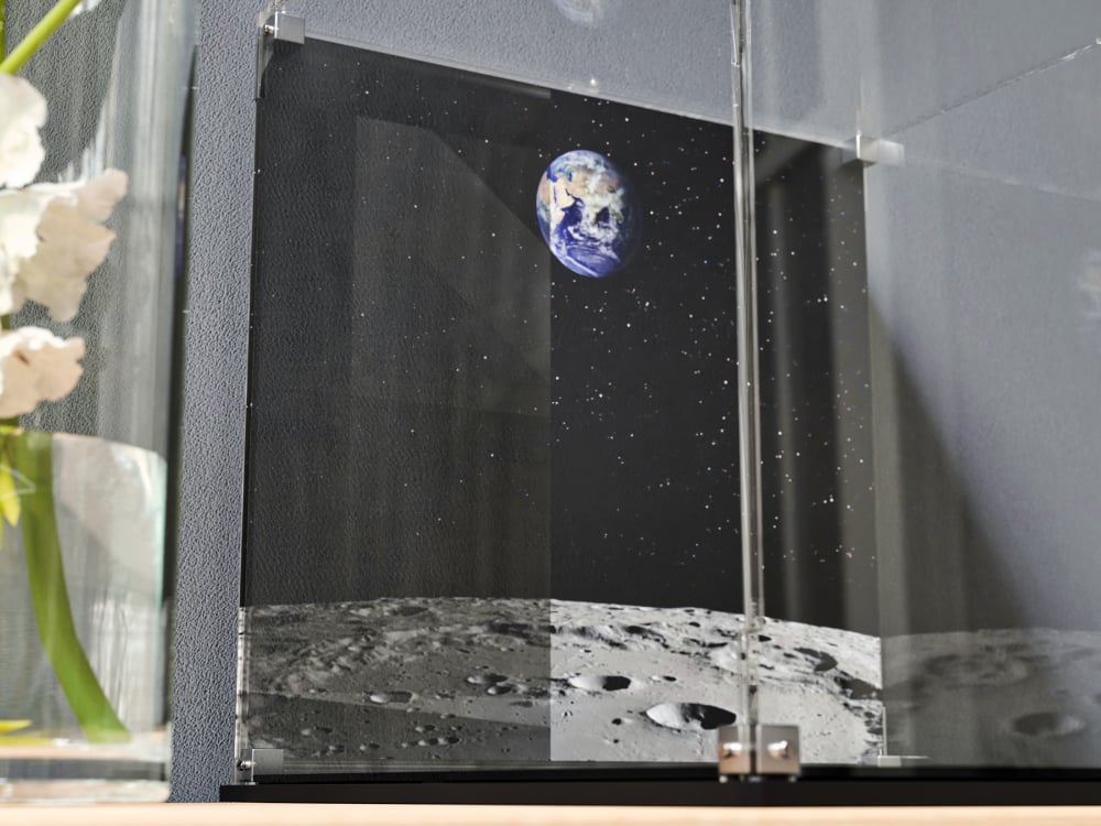 LEGO NASA Apollo 11 Lunar Lander Display Case (10266)