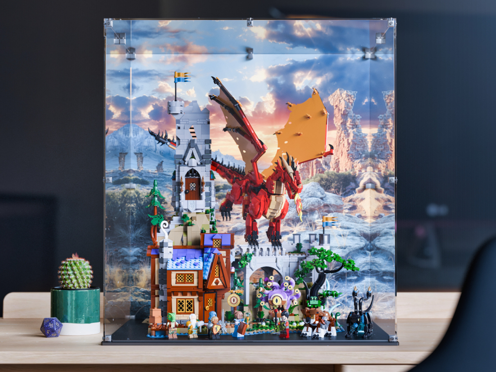 LEGO® Dungeons & Dragons: Red Dragon's Tale (21348) Display Case
