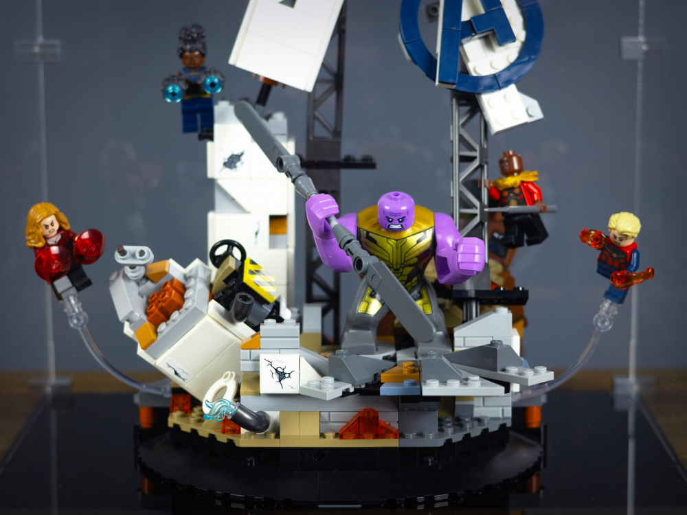 LEGO® Endgame Final Battle (76266) Display Case