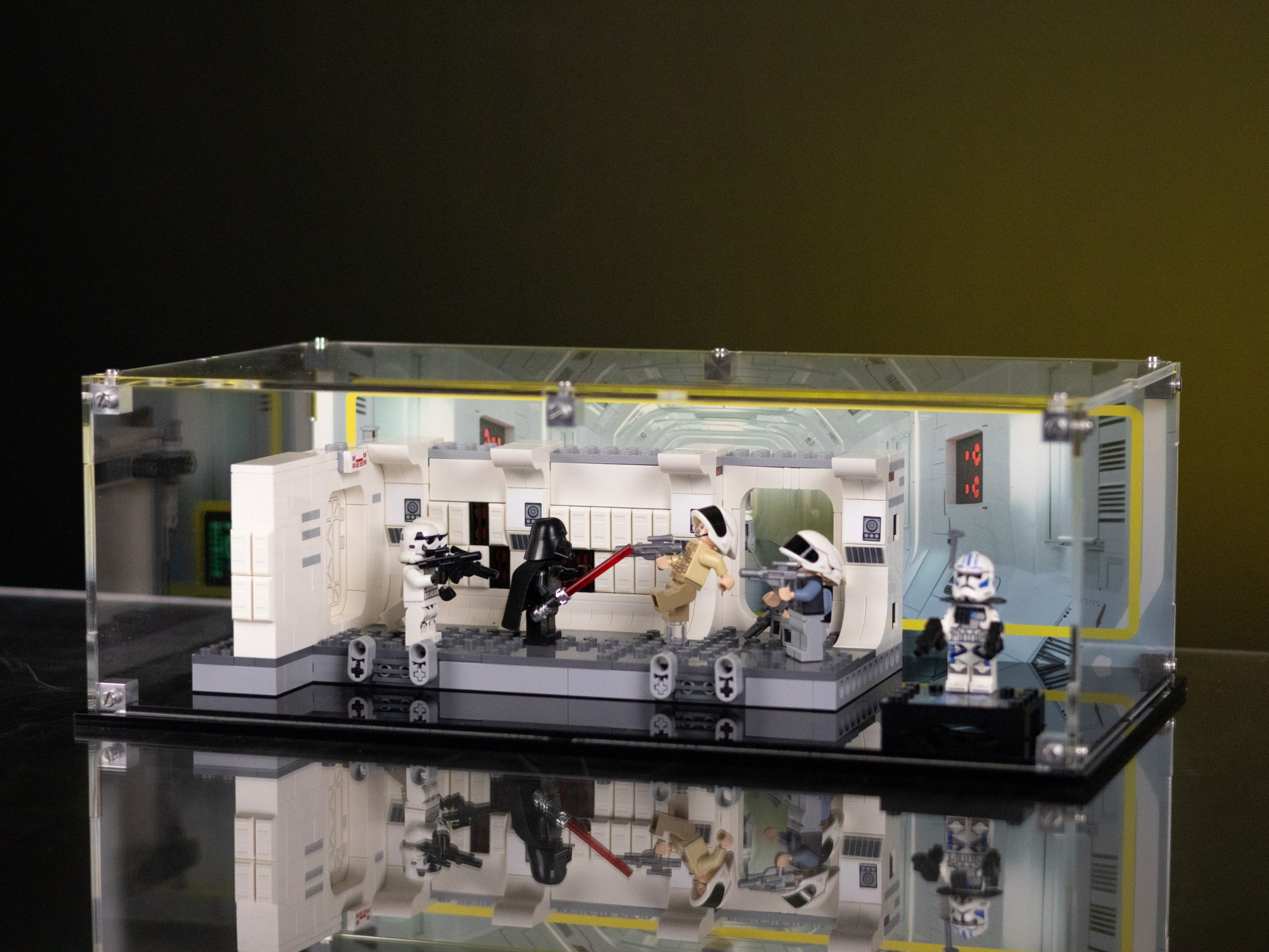 SPECIAL EDITION - LEGO® Star Wars™ Boarding the Tantive IV™ (75387 ...