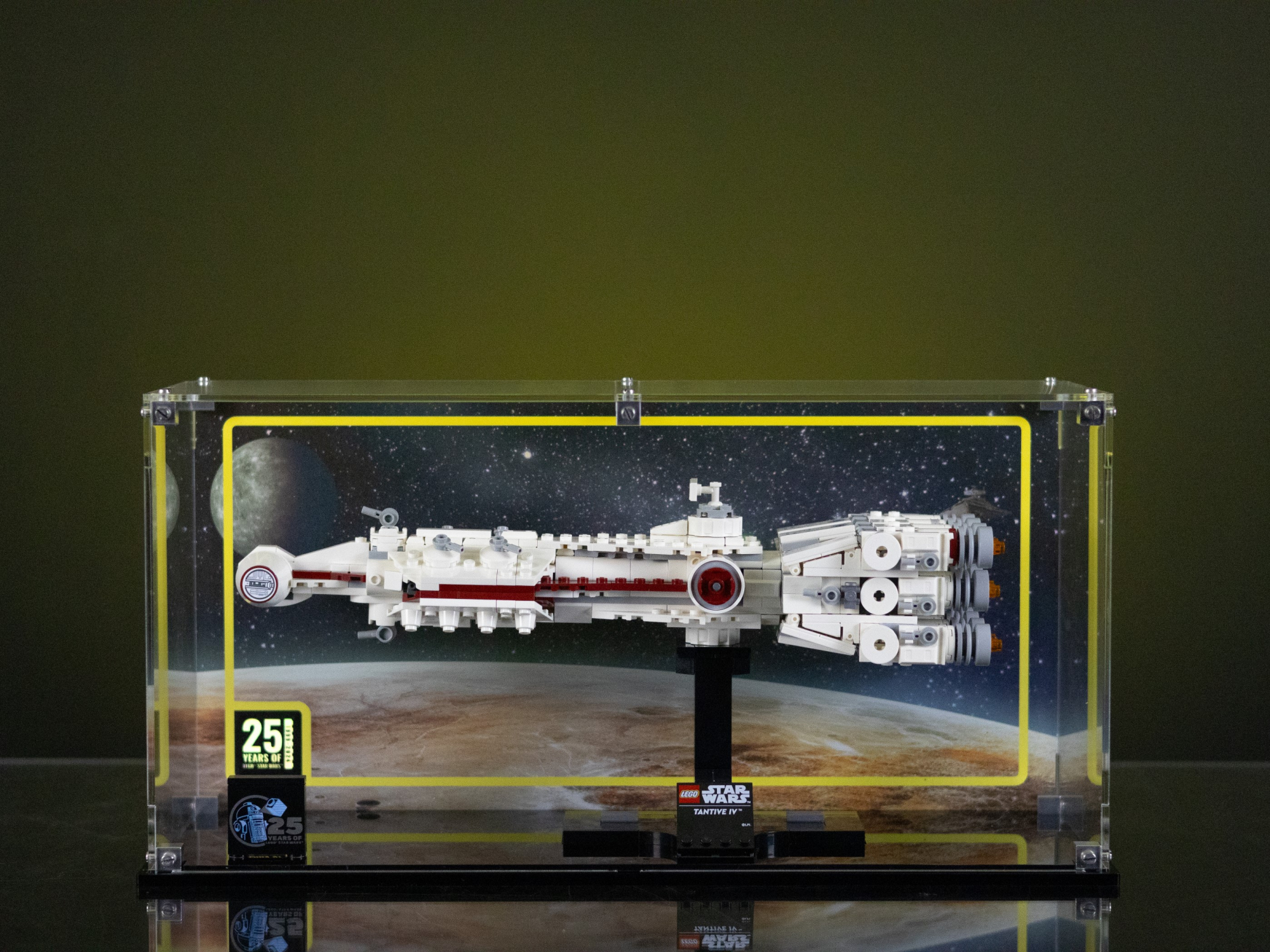 LEGO® SPECIAL EDITION - Tantive IV™ (75376) Display Case