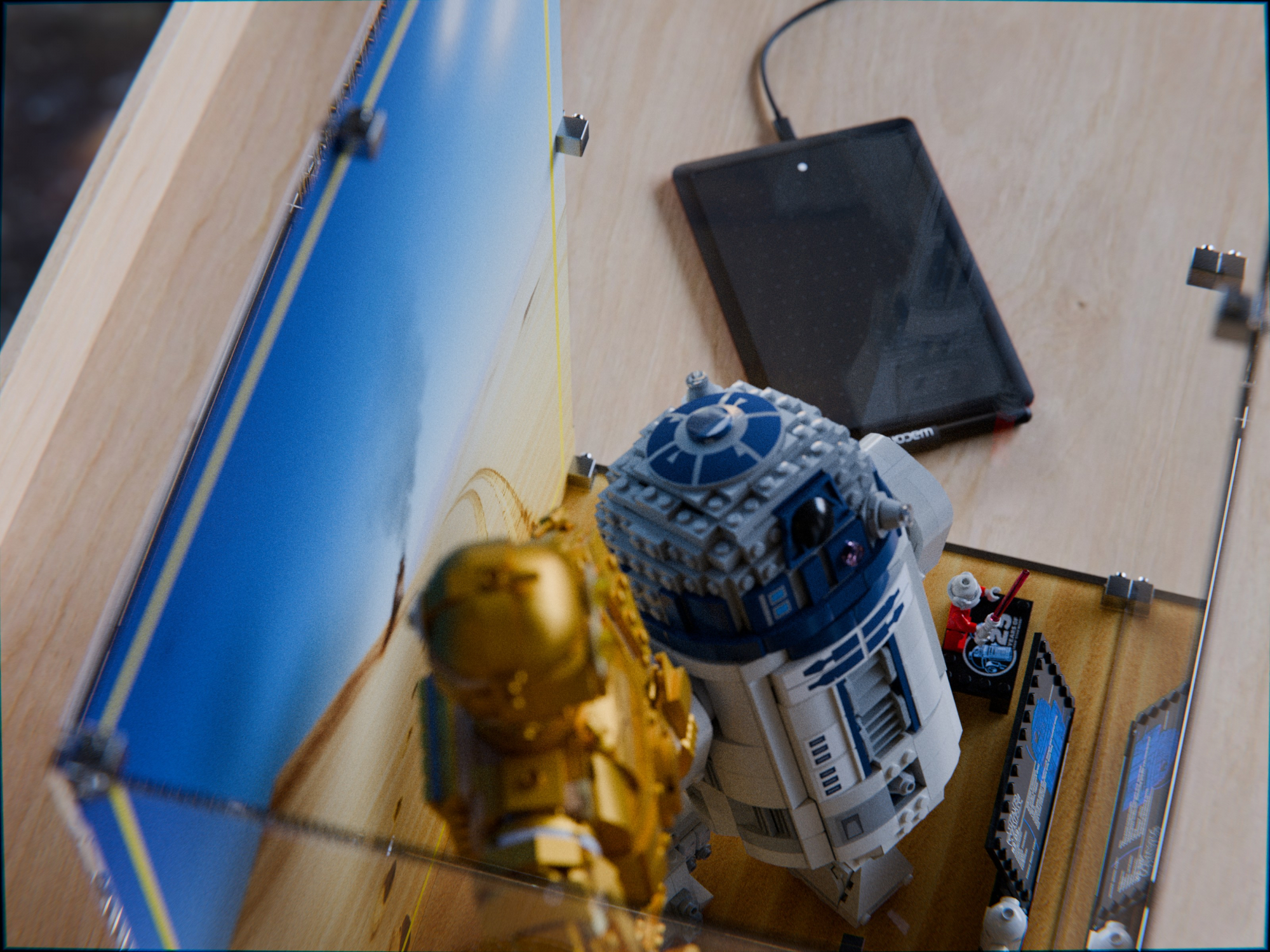 SPECIAL EDITION - LEGO® C-3PO™ (75398) & R2-D2™ (75379) Display Case