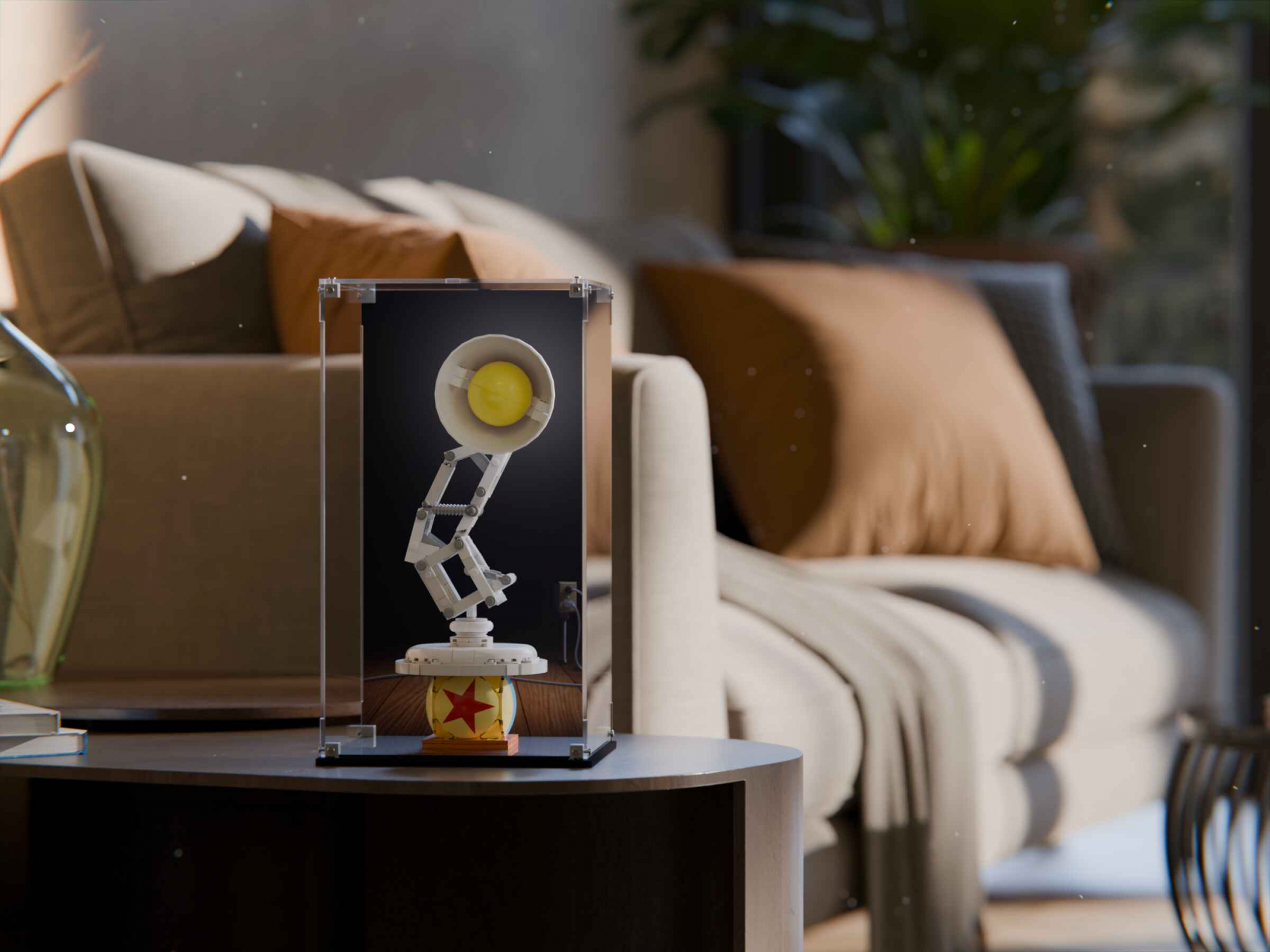 LEGO® ǀ Disney Pixar Luxo Jr. (21357) Display Case