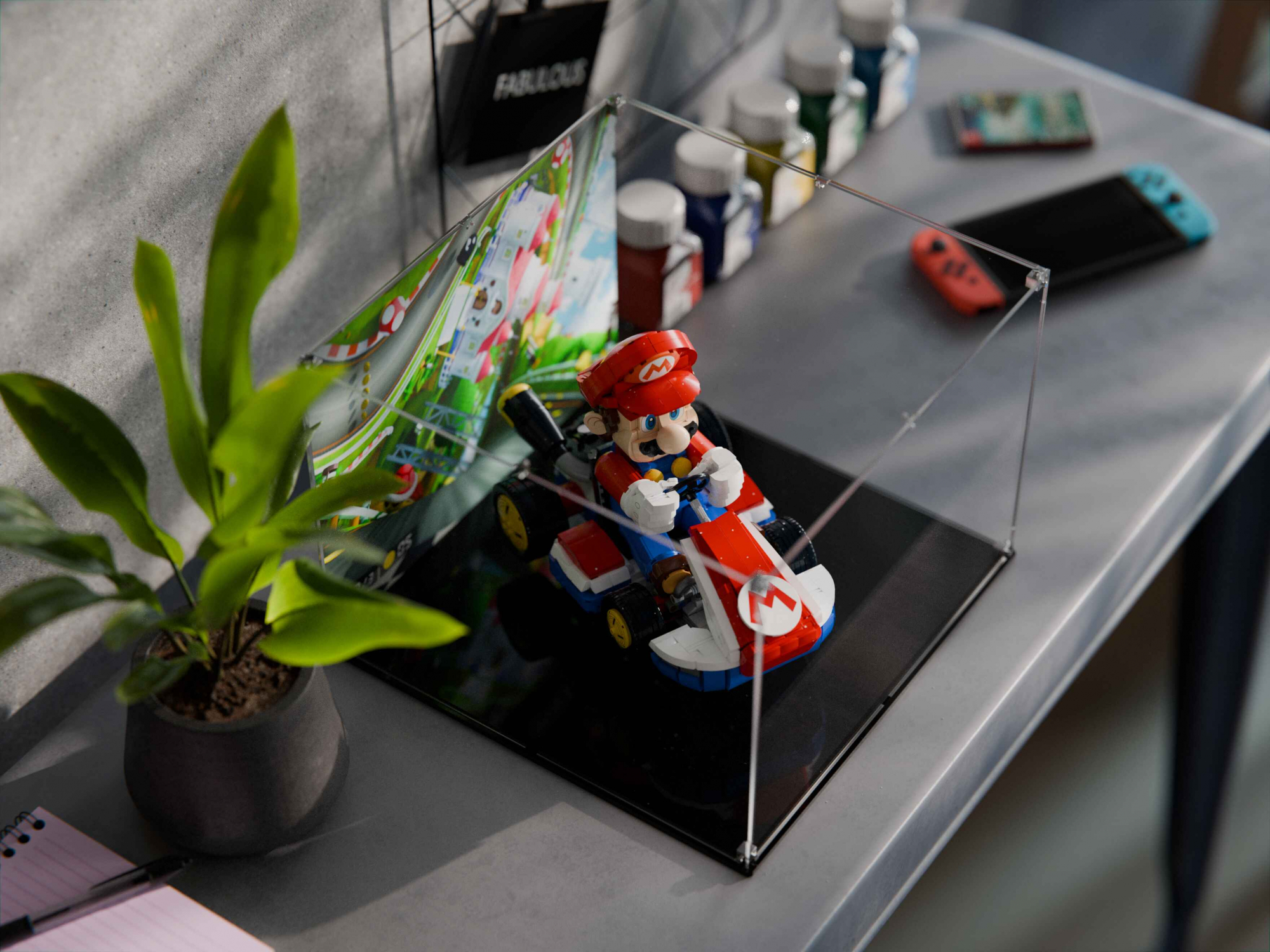 LEGO® Mario Kart - Mario & Standard Kart (72037) Display Case