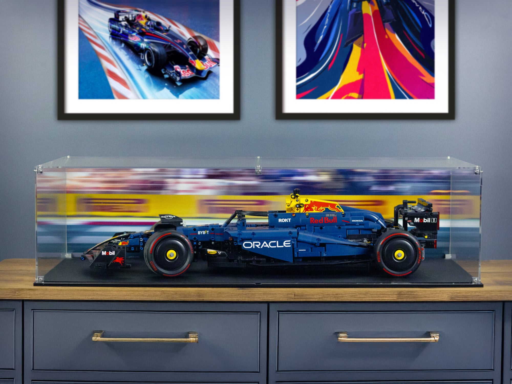 LEGO® Oracle Red Bull Racing RB20 F1 Car (42206) Display Case
