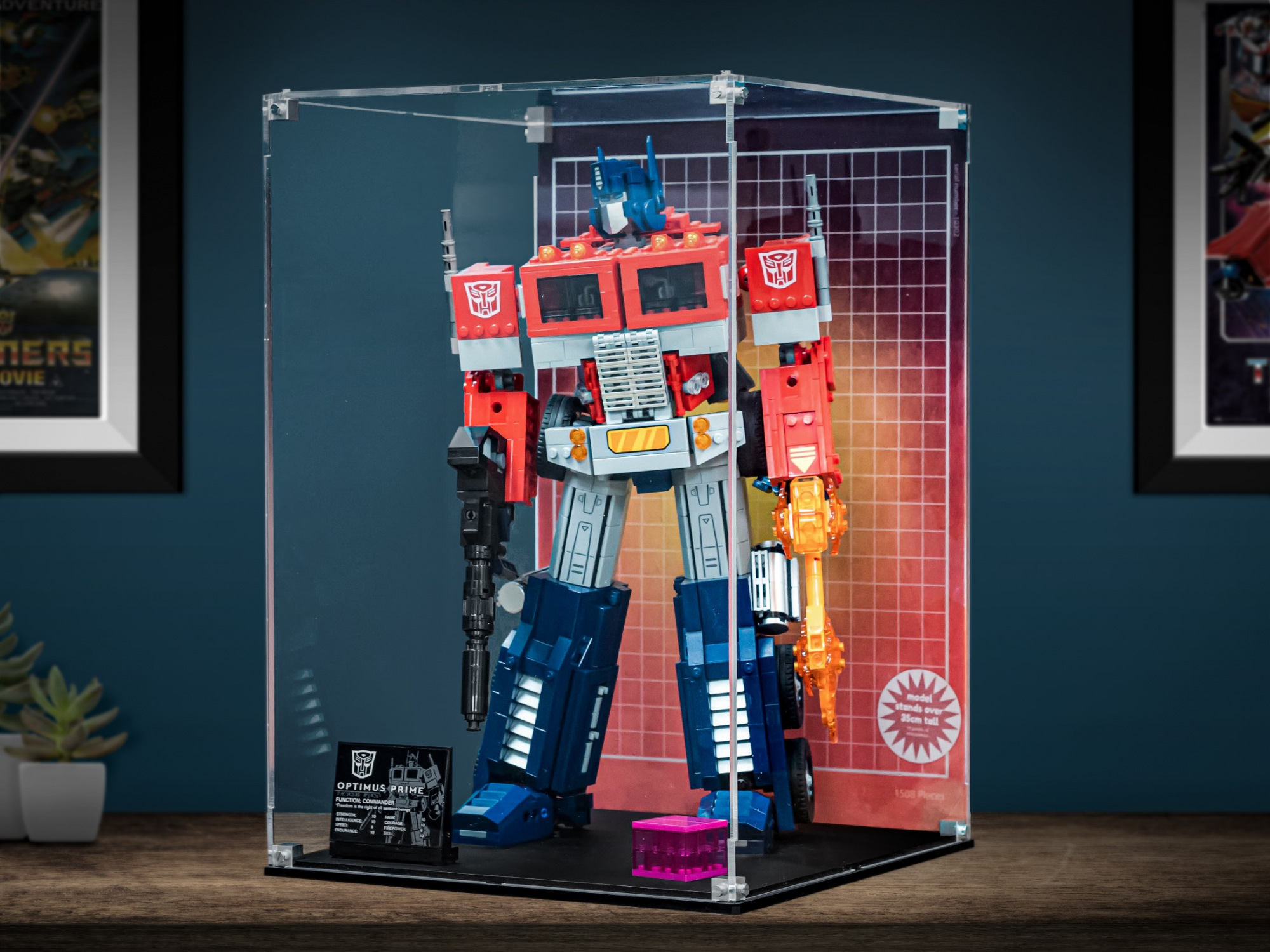 LEGO® Optimus Prime Display Case (10302)