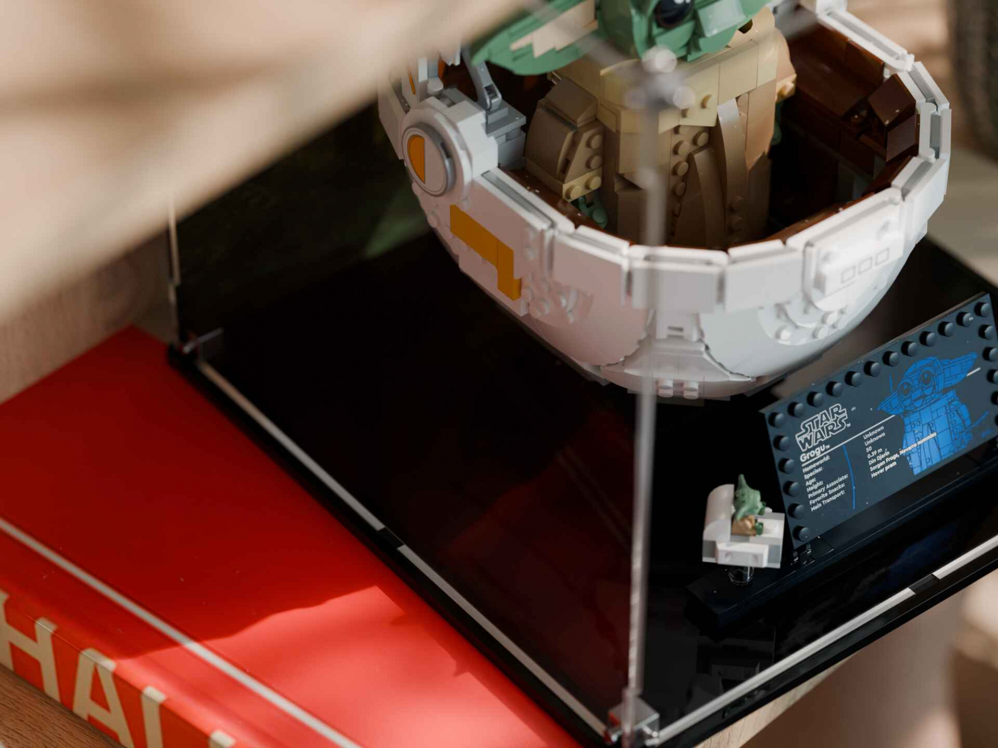 LEGO® Grogu™ with Hover Pram (75403) Display Case